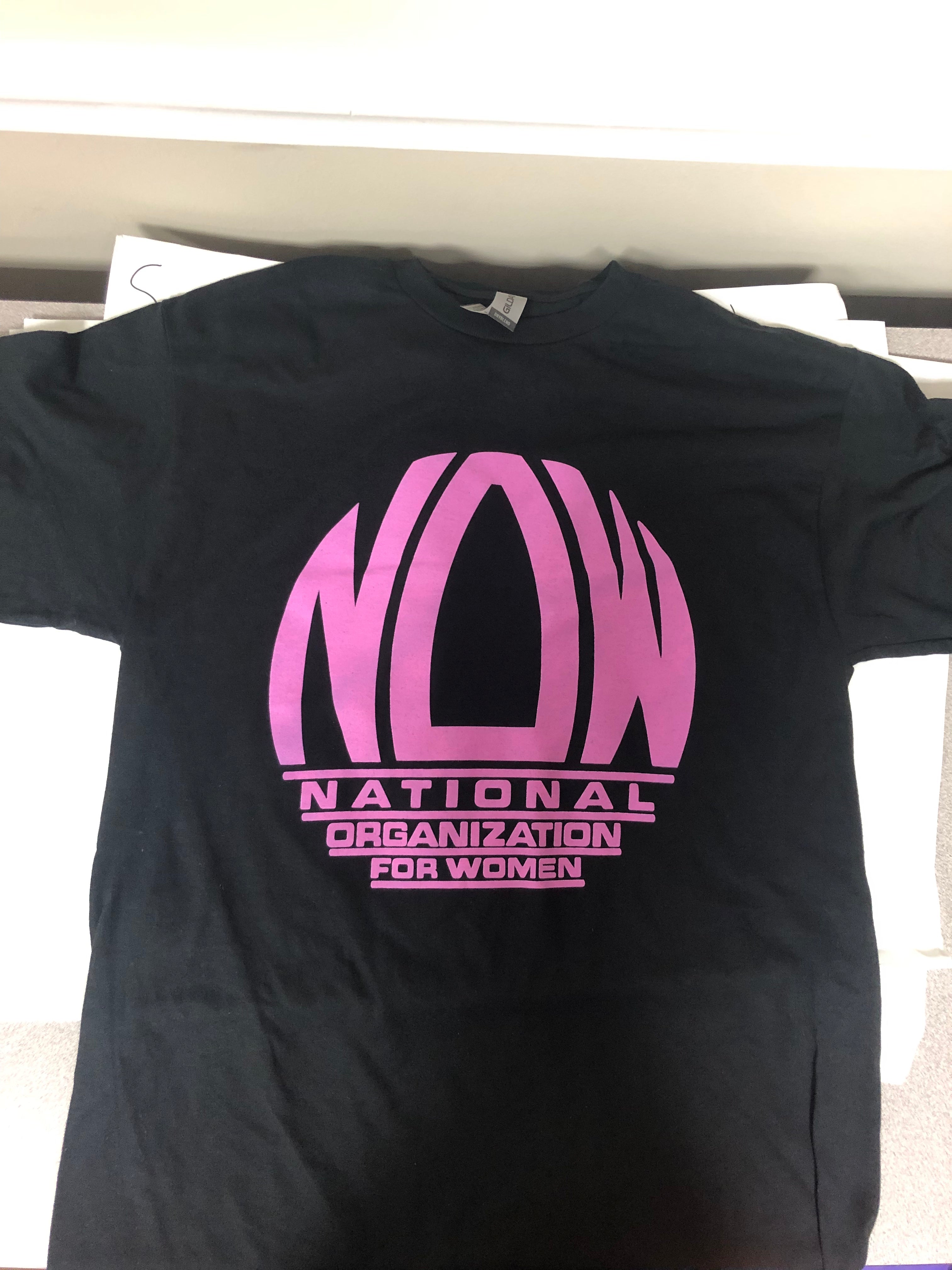 NOW Logo t-shirt- Logo on the front – Shop NOW Merch